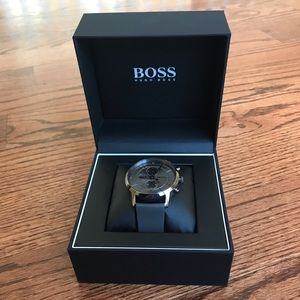 Hugo Boss | Accessories | Hugo Boss Chronograph Gray Leather Strap ...